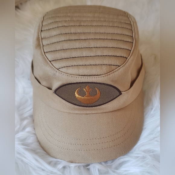 Disney | Accessories | Nwt Star Wars Galaxys Edge Resistance Hat From ...